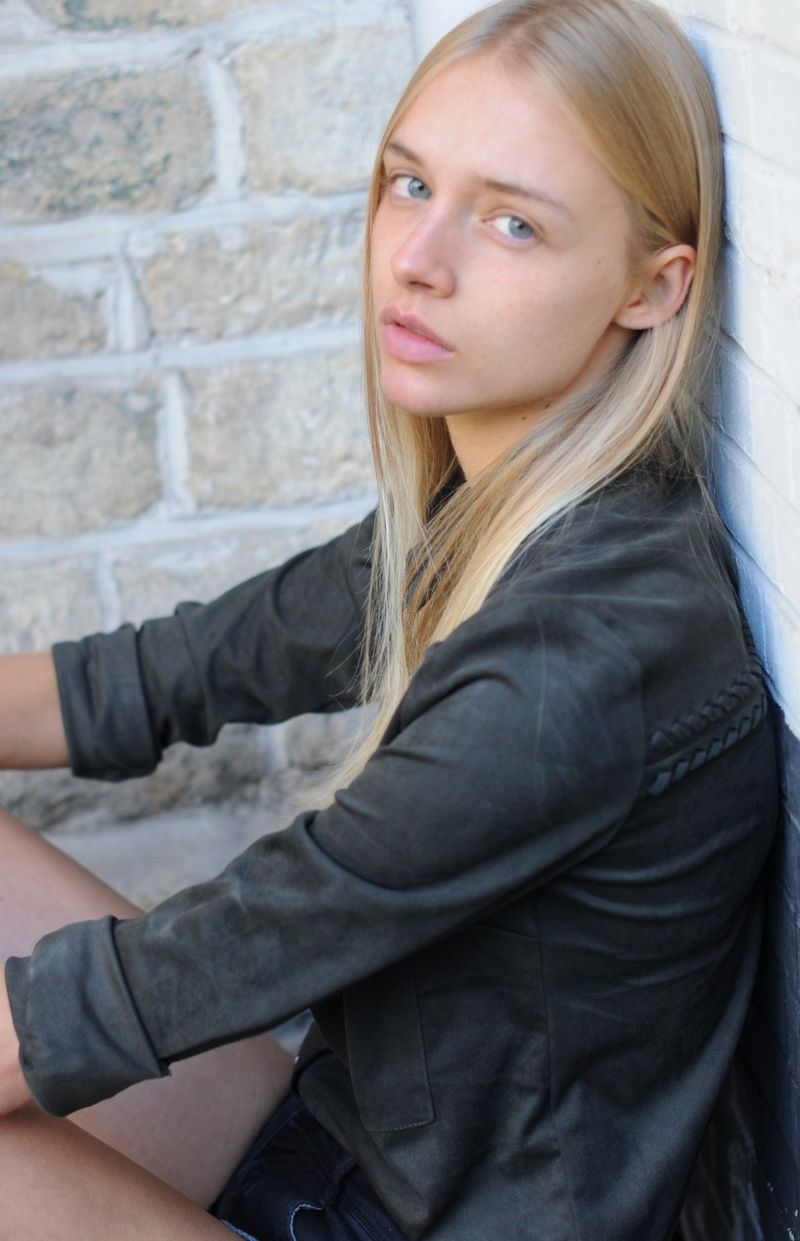 Jill Models F/W 15 Polaroids/Portraits (Polaroids-Digitals)