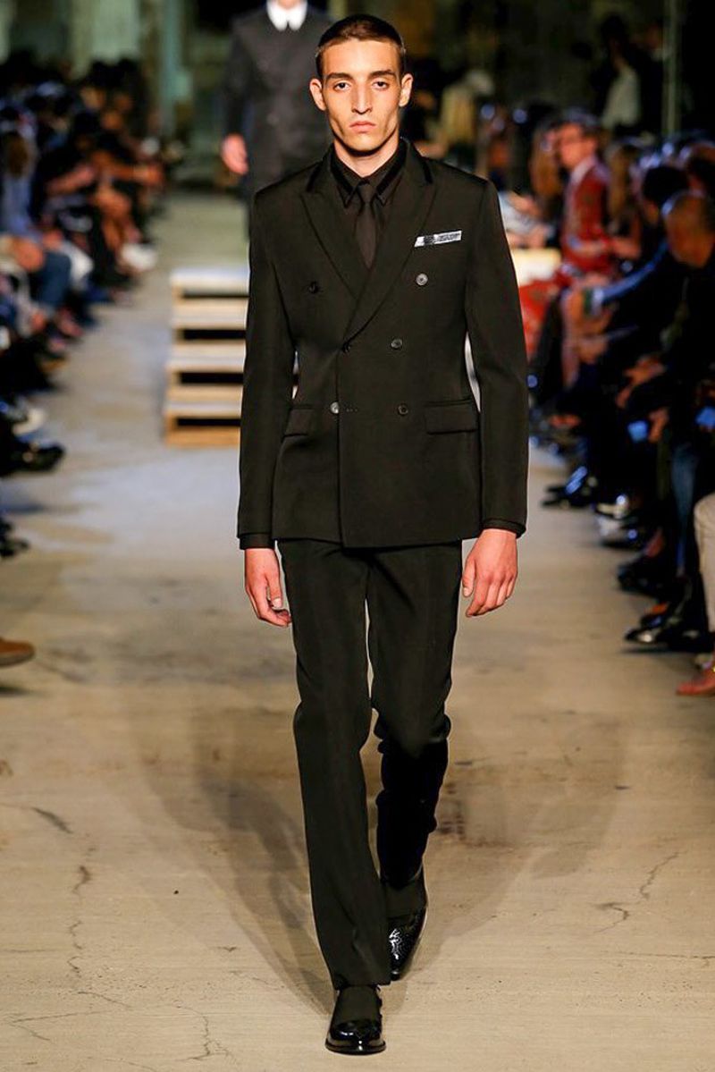 Givenchy S/S 16 Show (Givenchy)