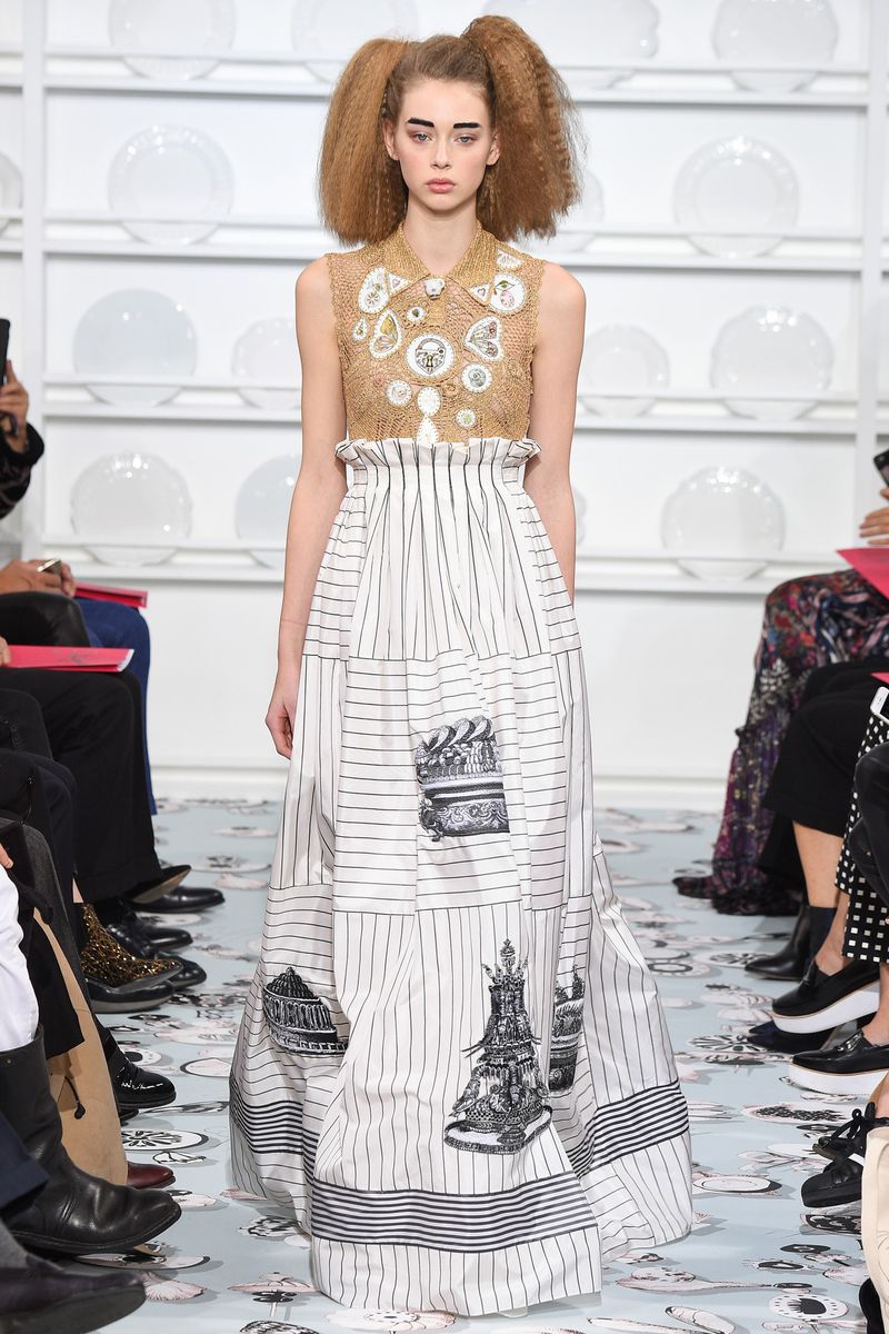 Schiaparelli Haute Couture Spring 2016 Show (Schiaparelli)