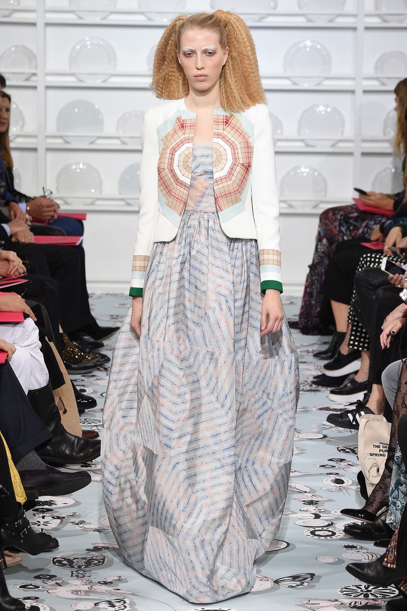 Schiaparelli Haute Couture Spring 2016 Show (Schiaparelli)