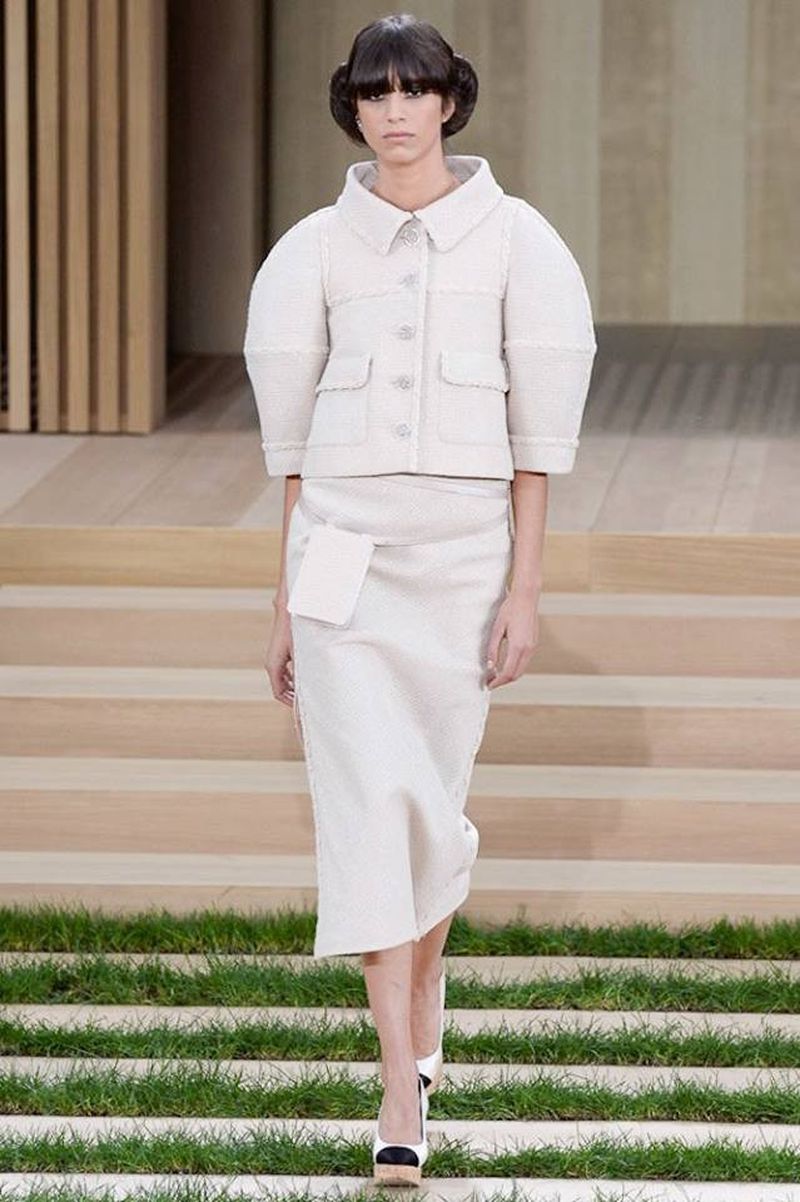 Chanel Haute Couture Spring 2016 Show (Chanel)