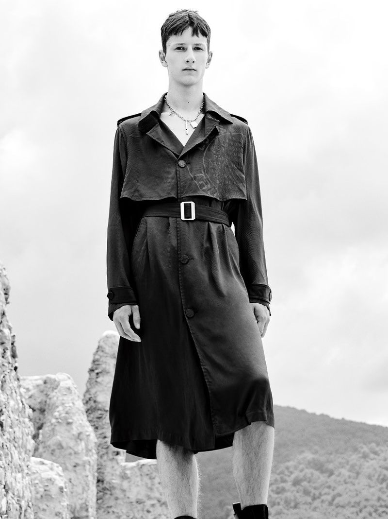 Louis Vuitton AW16 special (The Greatest Magazine)