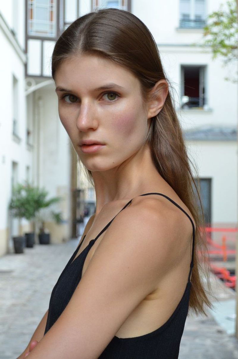 Oui Models 2016 Polaroids/Portraits (Polaroids-Digitals)