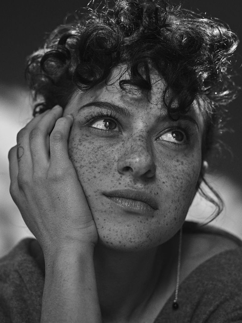 Alia Shawkat (Interview Magazine online)