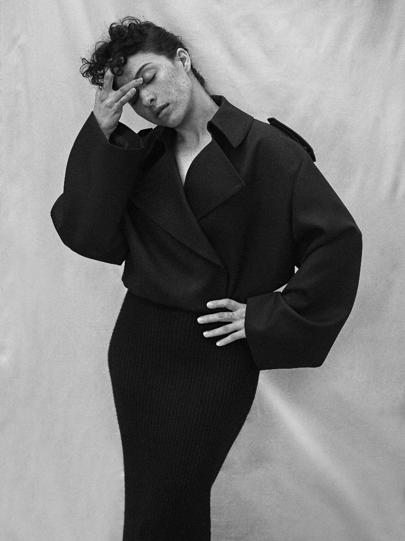 Alia Shawkat (Interview Magazine online)