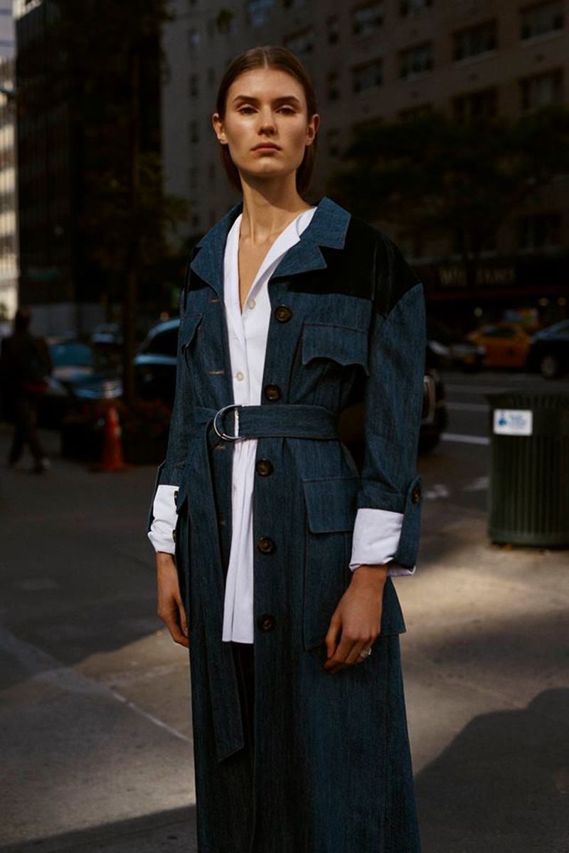 Alicia Holtz by Alexander Neumann (Elle Mexico)
