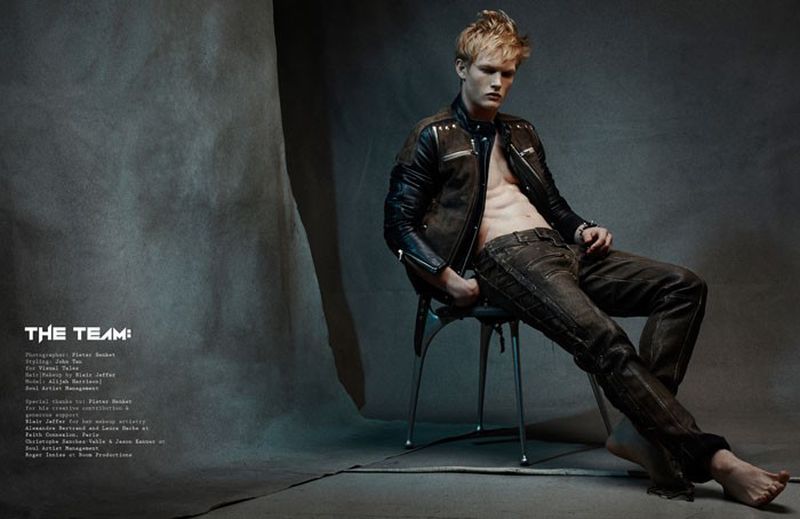 Glittering Prize (Visual Tales Magazine)