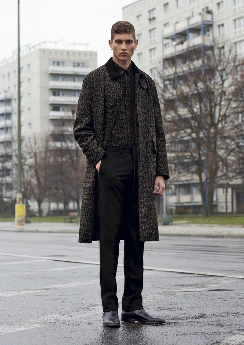 Givenchy Pre- Fall 2016 Lookbook (Givenchy)