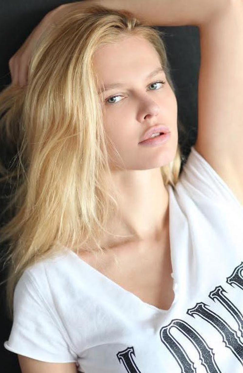 Select Models Turkey 2016 Polaroids (Polaroids-Digitals)