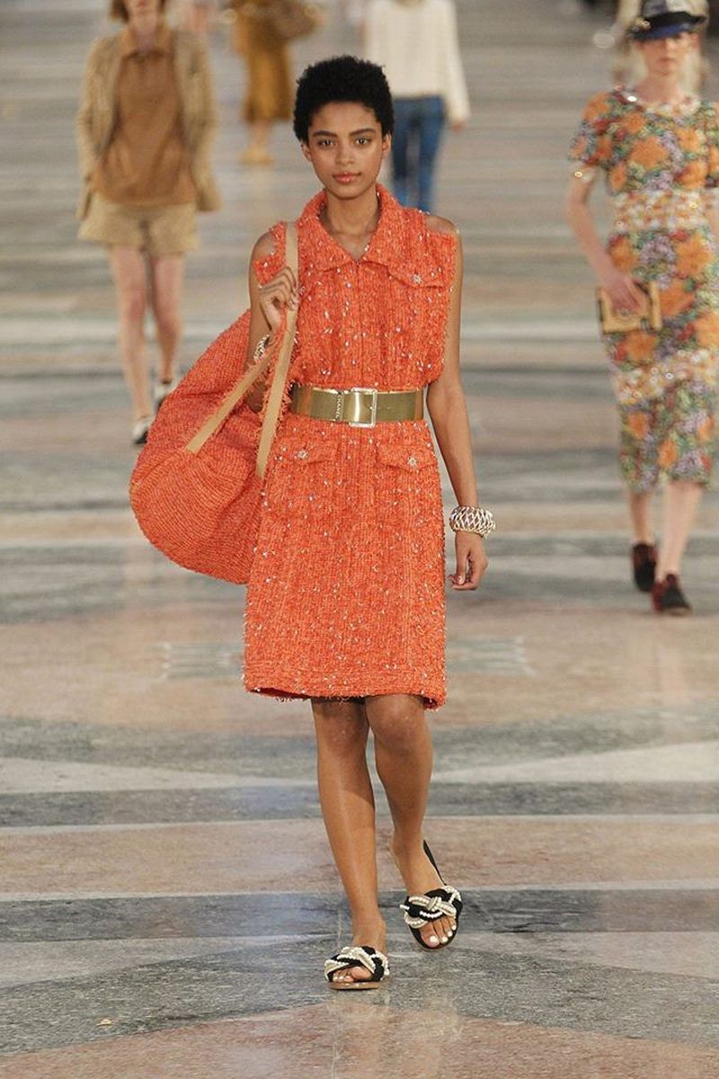 Chanel Cruise 2017 Show Cuba (Chanel)