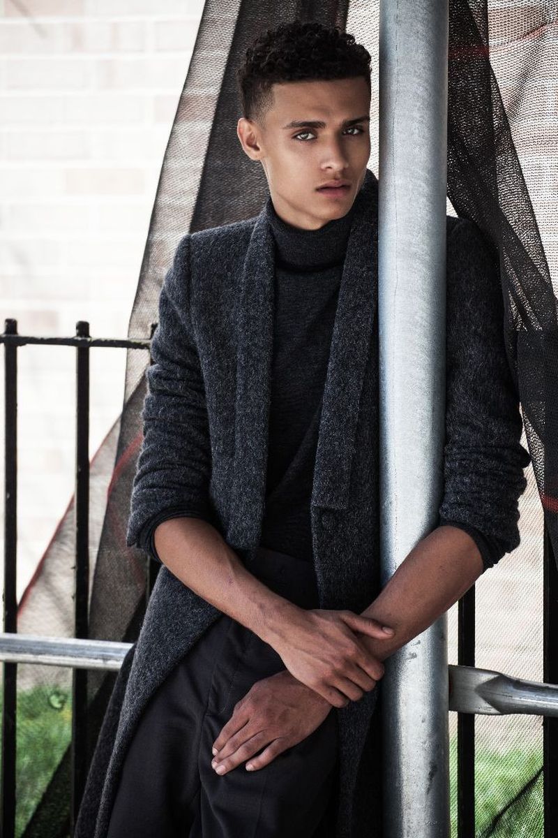 Desmend Wyer for Mandrawn Online exclusive (Mandrawn Magazine)