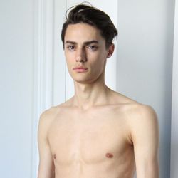 Raphael Hatt - Model Profile - Photos & latest news