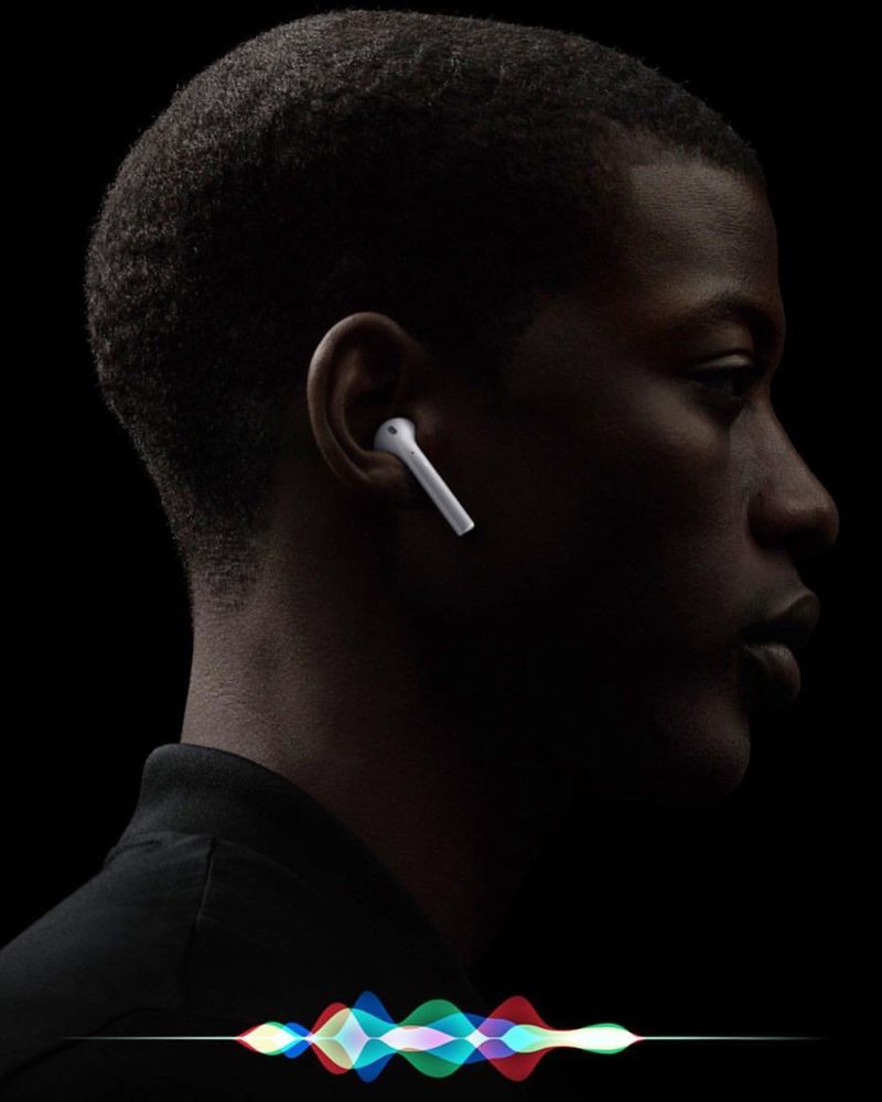 Apple AirPods (Apple)