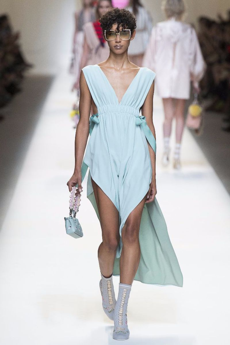 Fendi S/S 17 Show (Fendi)