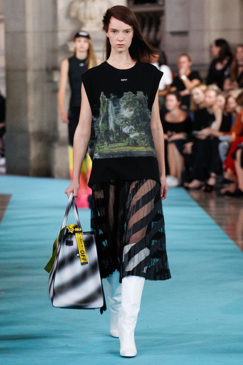 Off-White S/S 17 Show (Off-White)