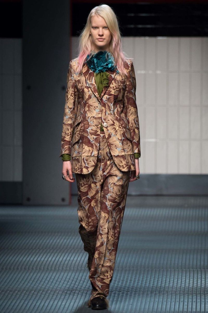 Gucci F/W 15 Show (Gucci)