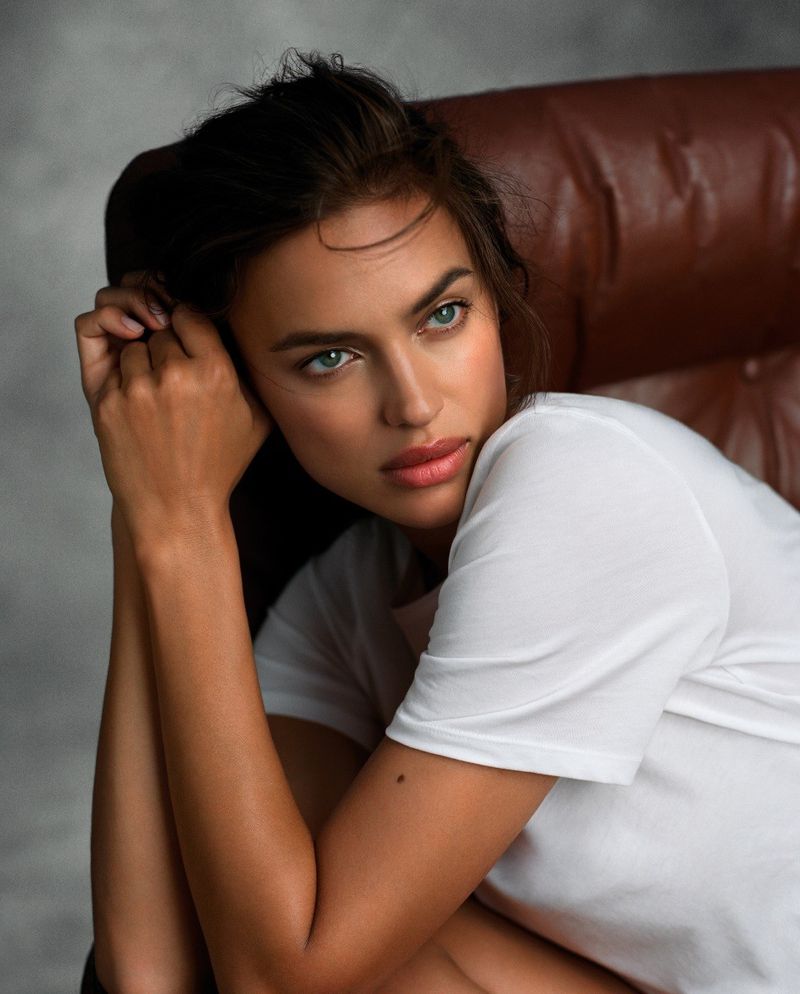 Irina Shayk x Everywear Book (Intimissimi)