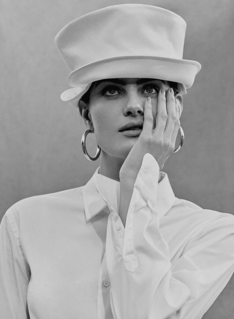 Isabeli by Rafael Pavarotti (Vogue Brasil)