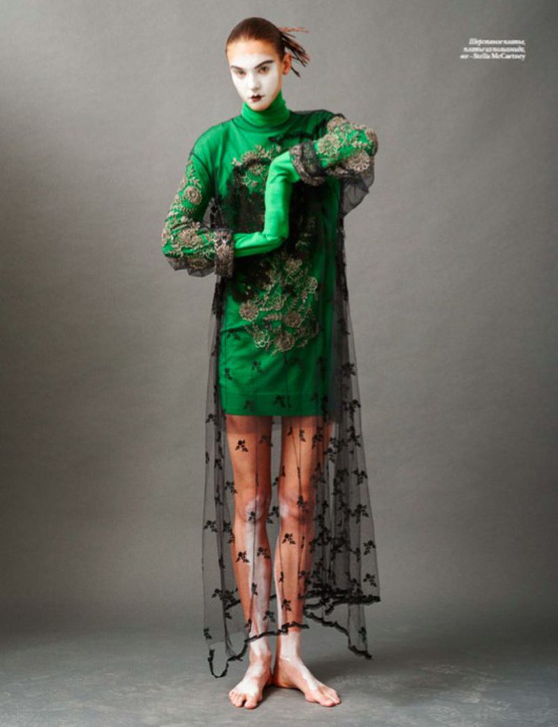 Once in the Field by Marc Hibbert (Vogue Ukraine)