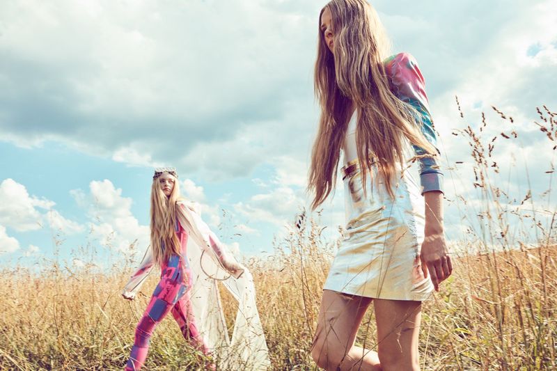 Cosmic Fields (Schön Magazine)