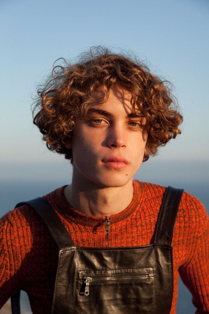 Stranded (Indie Magazine)