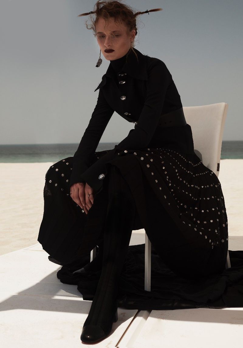 The Vogue Way to Wear Winter Abayas and Kaftans (Vogue Arabia)