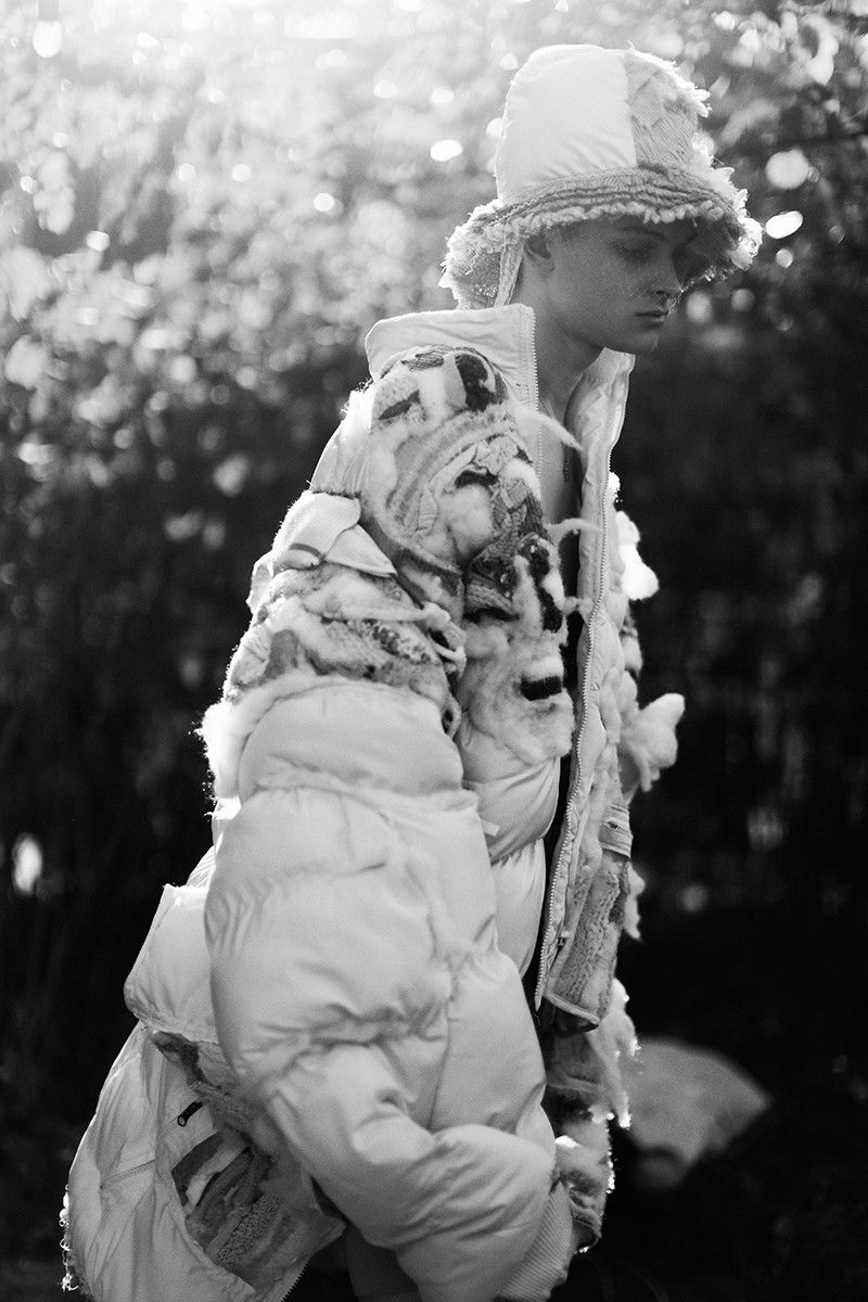 Akiva (Fucking Young)