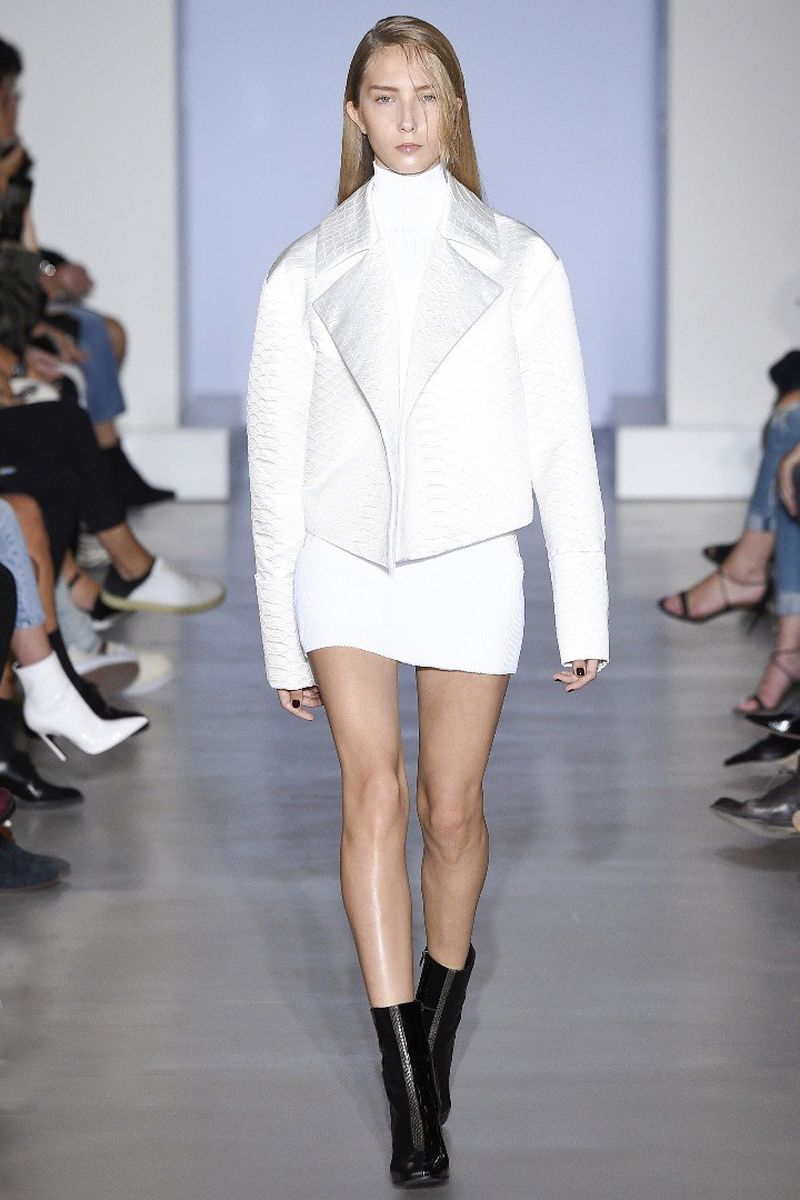 Yang Li S/S 17 Show (Yang Li)