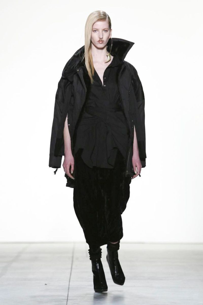Nicholas K F/W 17 Show (Nicholas K)