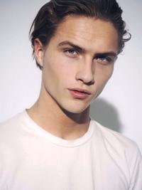 Oliver Wiksater - Model Profile - Photos & latest news