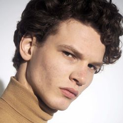 Arran Turton Phillips - Model Profile - Photos & latest news