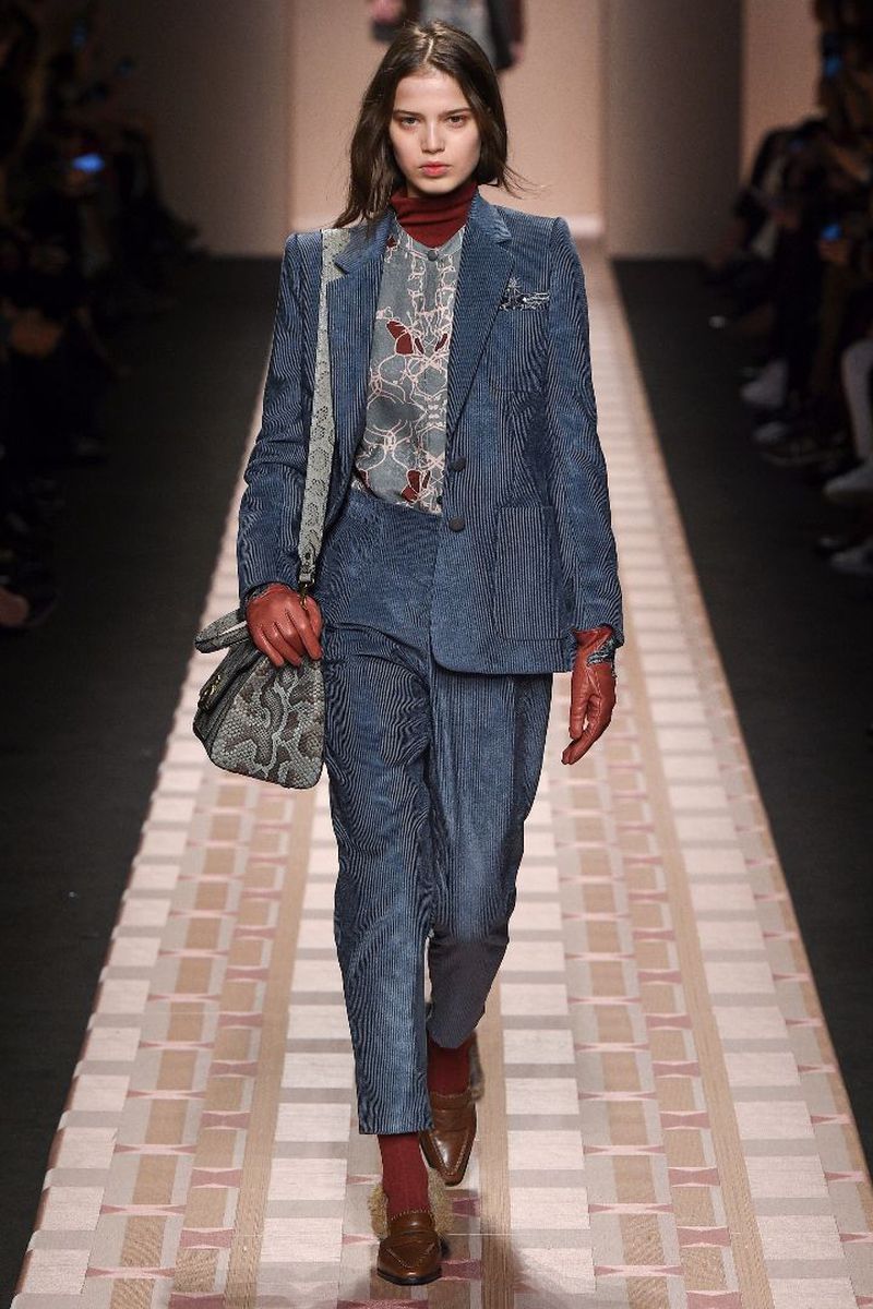 Trussardi F/W 17 Show (Trussardi)