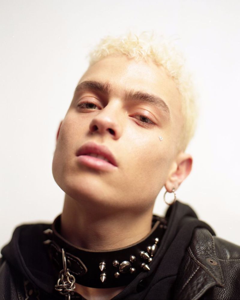 Tune In Turn On (Carbon Copy)