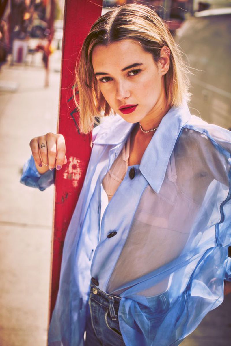 Sarah Snyder (Dull Magazine)