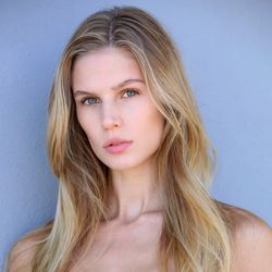 Kayla Kuyler - Model Profile - Photos & latest news