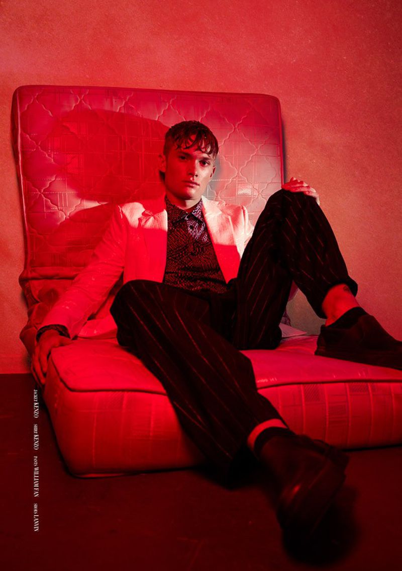 Red Shine (Le Mile Magazine)