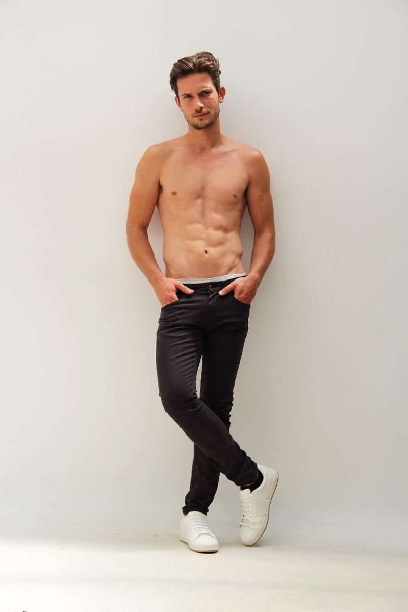 We Are Models 2017 Polaroids/Portraits (Polaroids-Digitals)