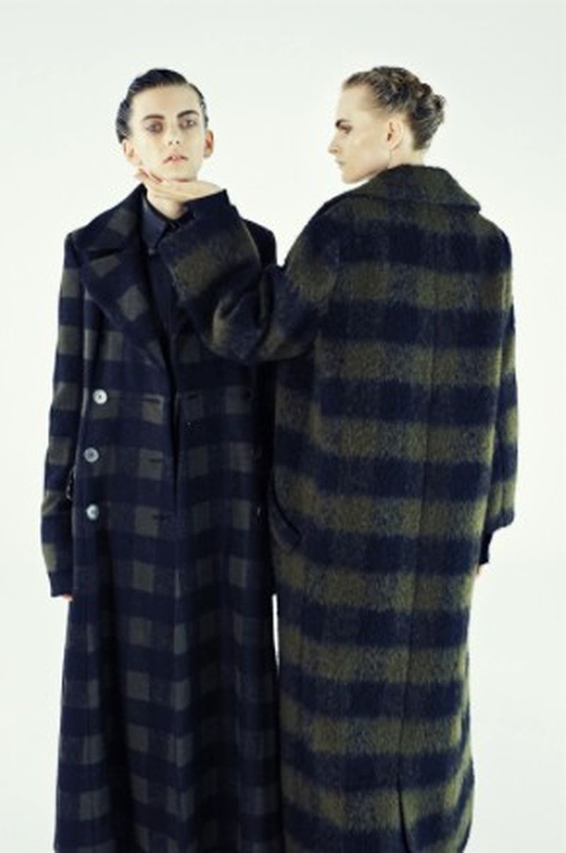 Faint Whisper (Vogue.it)