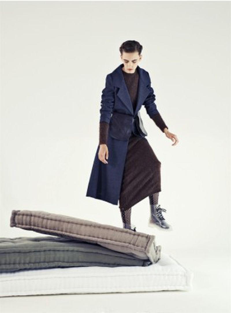 Faint Whisper (Vogue.it)