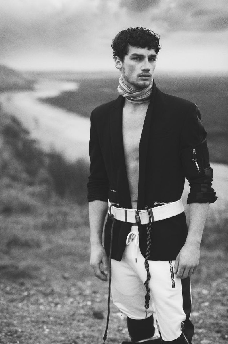 Timeless Wanderer (The Peak Hong Kong Magazine)