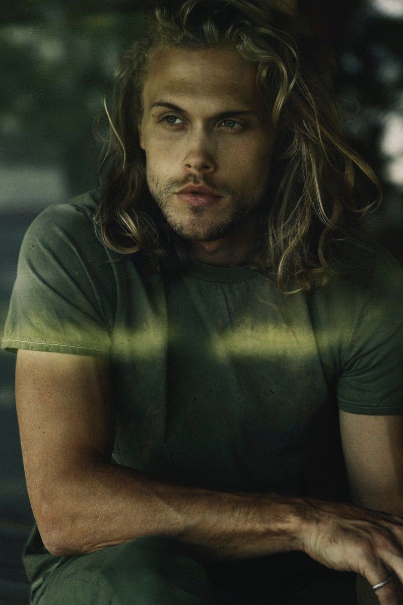 Run On Home by Jorden Keith for the Fashionisto (Various Editorials)