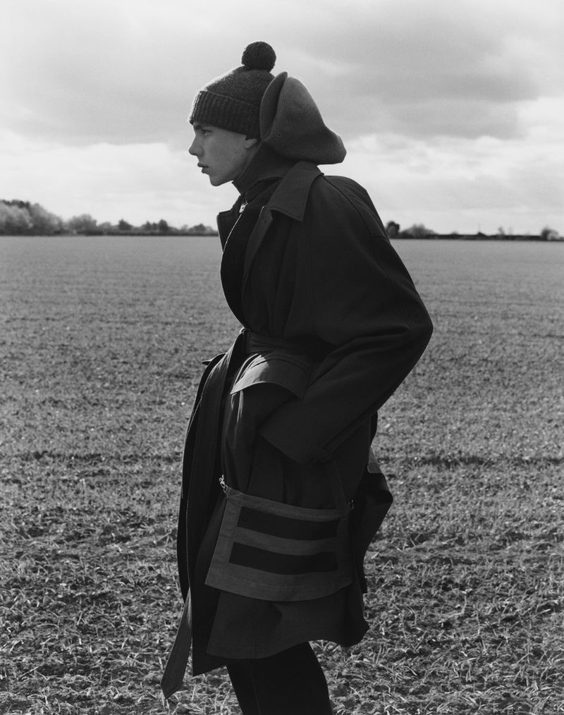 By Leon Mark (Replica Man Magazine)