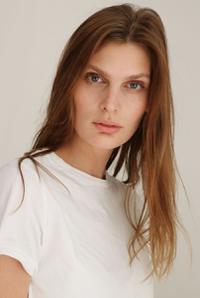 Manon Valentin - Model Profile - Photos & latest news