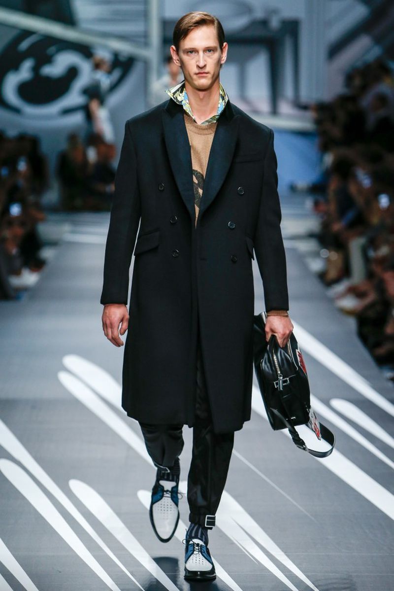 Prada S/S 18 Men's Show (Prada)