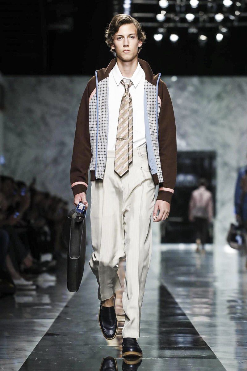 Fendi S/S 18 Men's Show (Fendi)