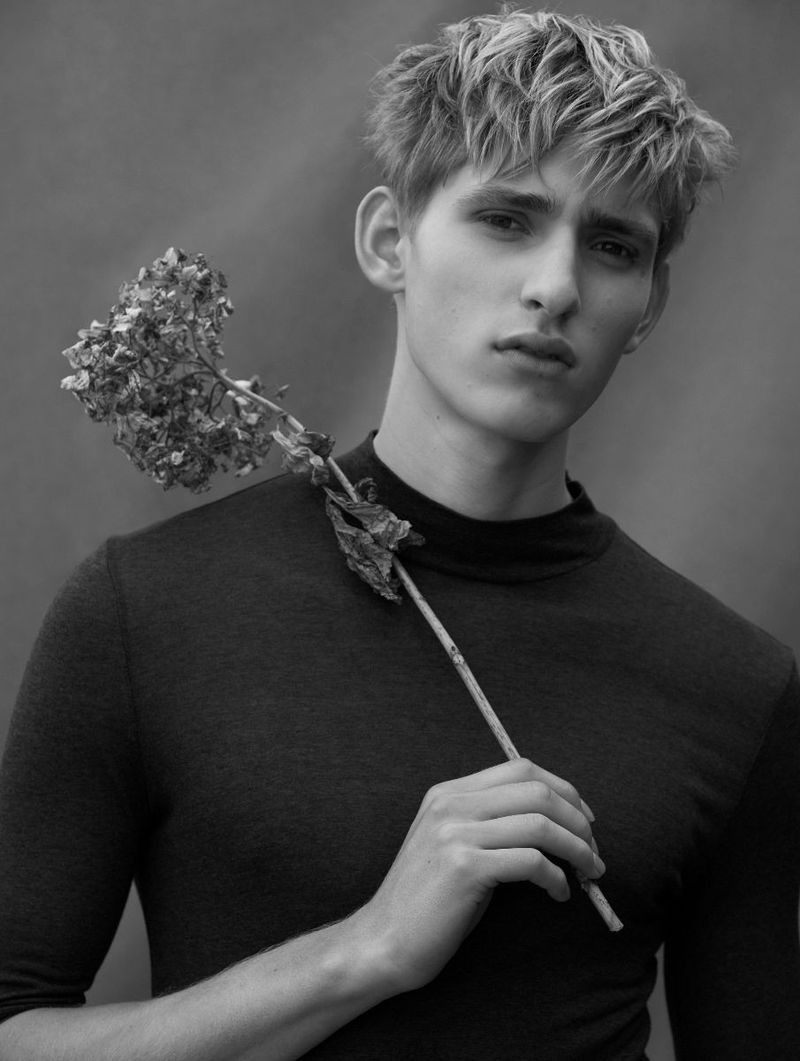 Yanniek Buijs by Ezra Patchett (Carbon Copy)