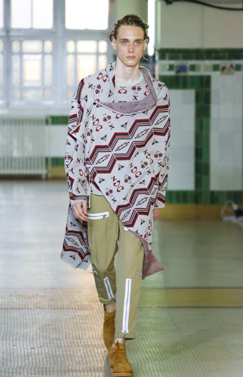 White Mountaineering S/S 18 Men's Show (White Mountaineering)