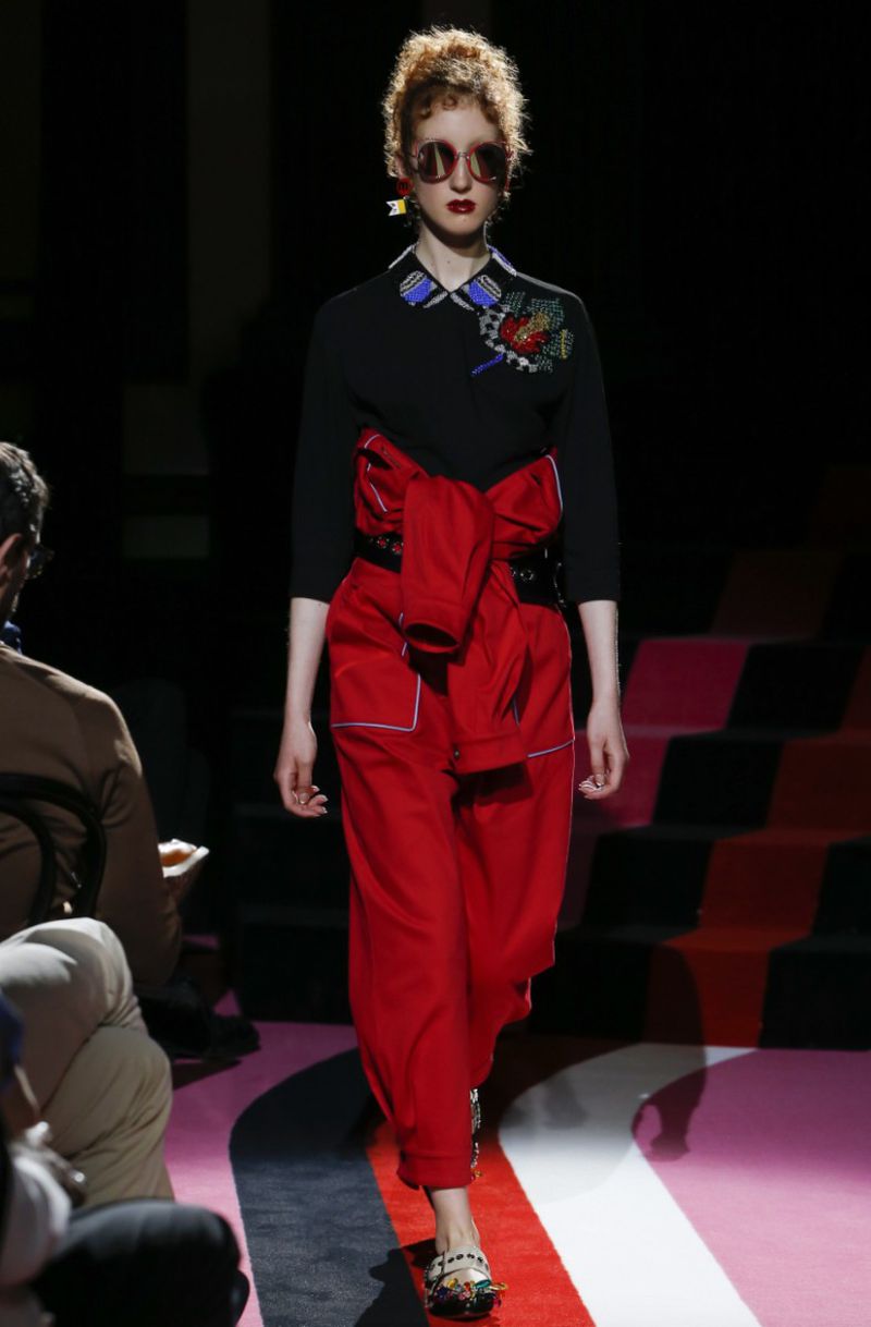Miu Miu Resort 2018 Show (Miu Miu)