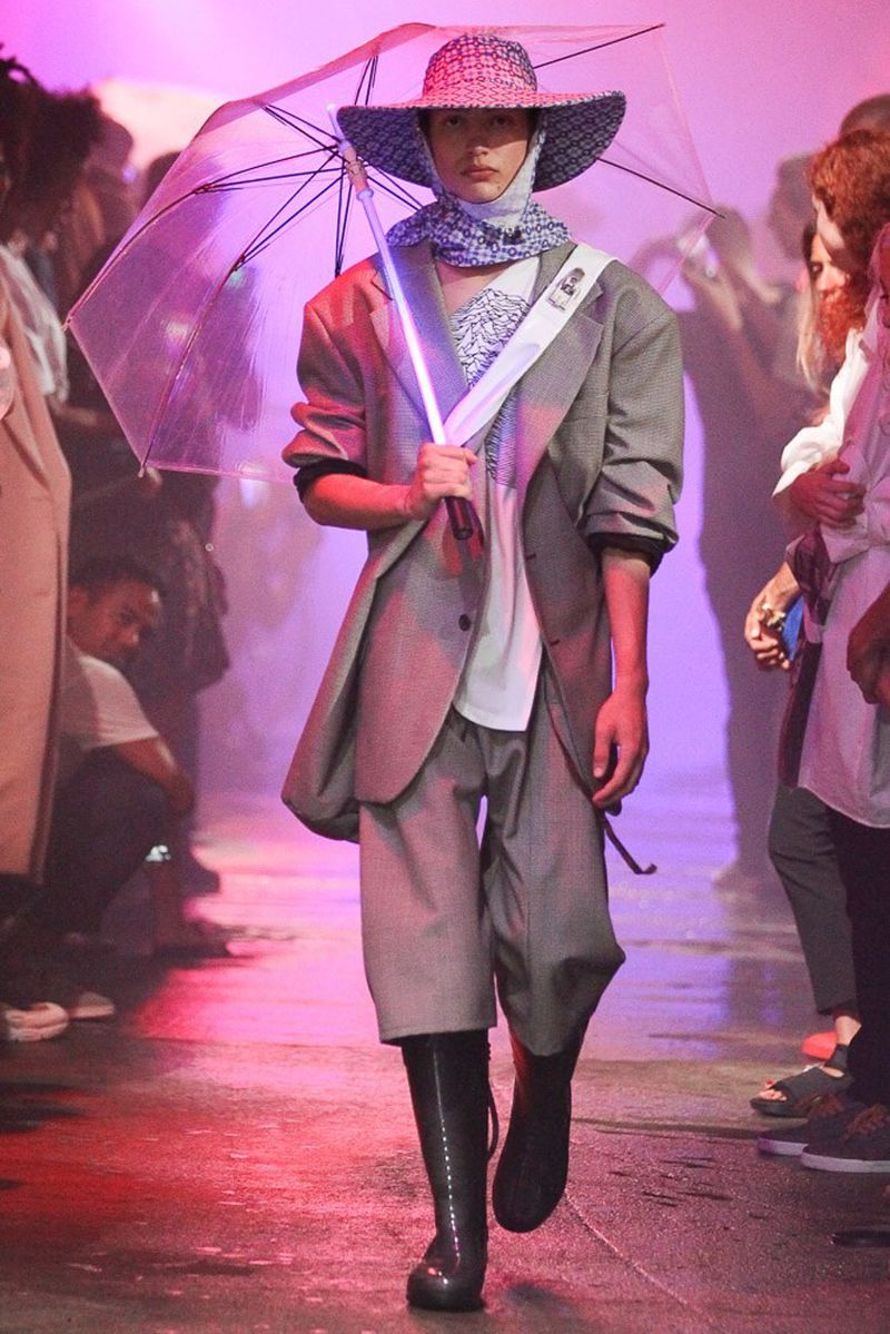 Raf Simons S/S 18 Men's Show (Raf Simons)