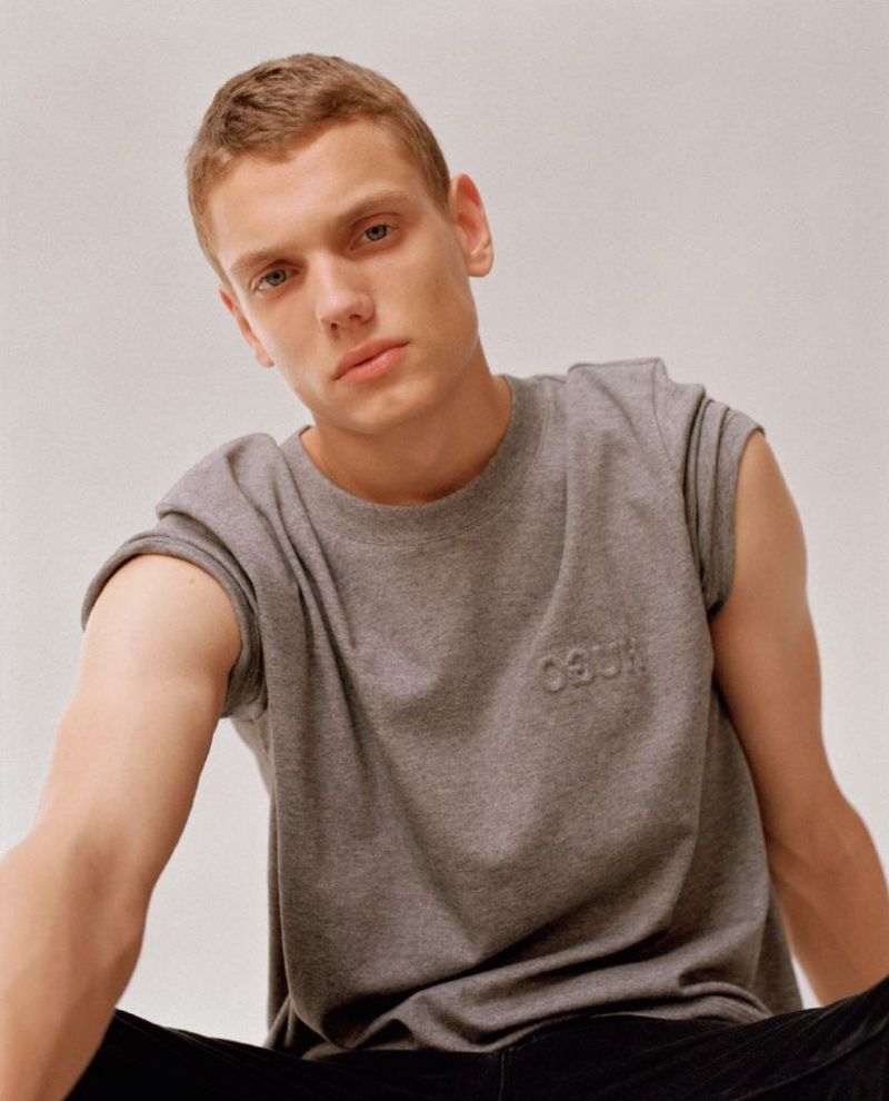 HUGO Reversed (BOSS)